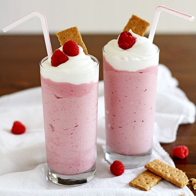 Raspberry Cheesecake Milkshakes | Girl Versus Dough