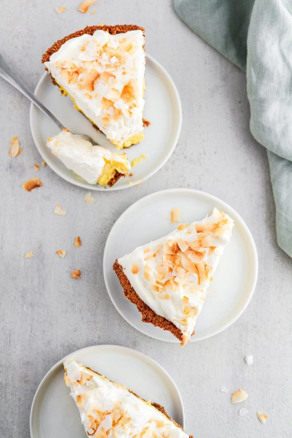 Creamy Mango Pie Recipe (in a Graham Cracker Crust)