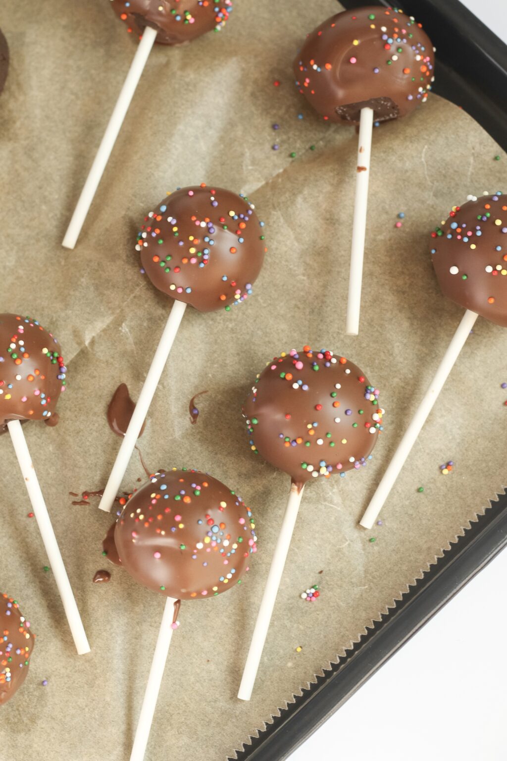 Chocolate Cake Pops - Girl Versus Dough