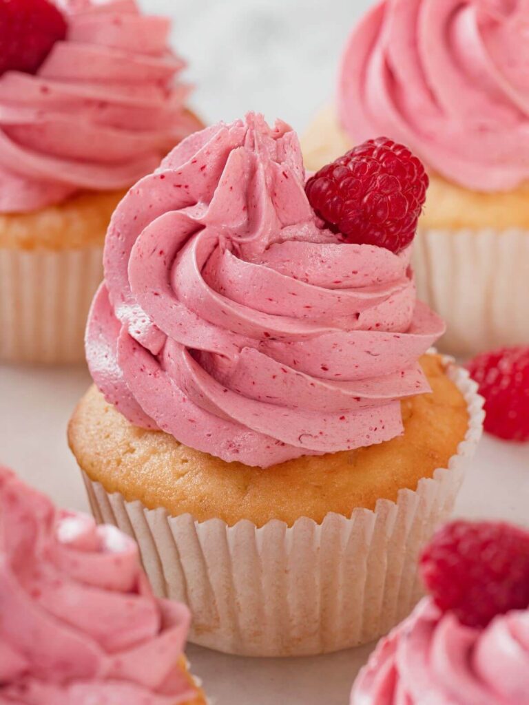 raspberry cupcakes - Girl Versus Dough